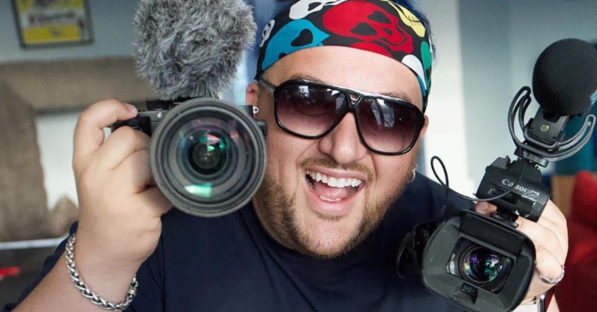 What's Arman lzadi's Net Worth? He Claims to Be a Multi-Millionaire