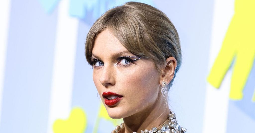 Is Taylor Swift a Billionaire? She's Been Hugely Successful