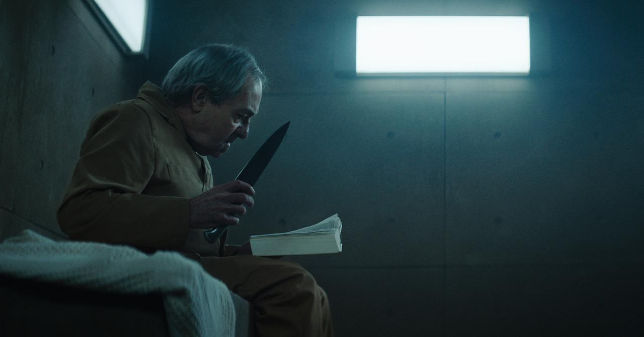 'The Platform' Netflix Movie: Ending, Synopsis, and Everything Else