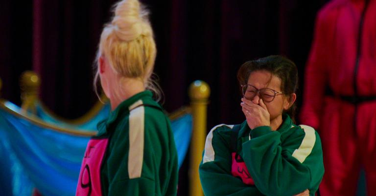 Where Do Squid Game Challenge Players Fall in Glass Bridge?