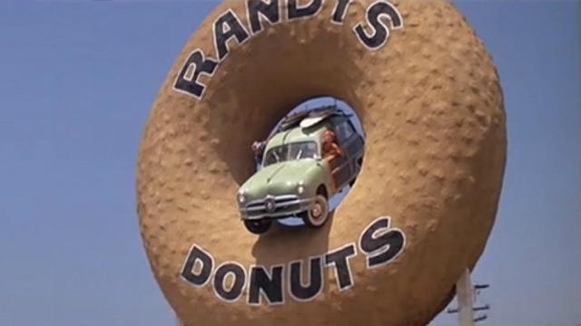 Randys Donuts appearances in movies