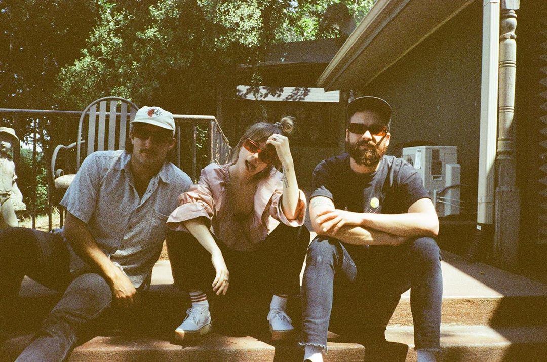 Who Left Paramore? "Surprise, Haters, It Ain’t 'Cause of Me," Hayley ...