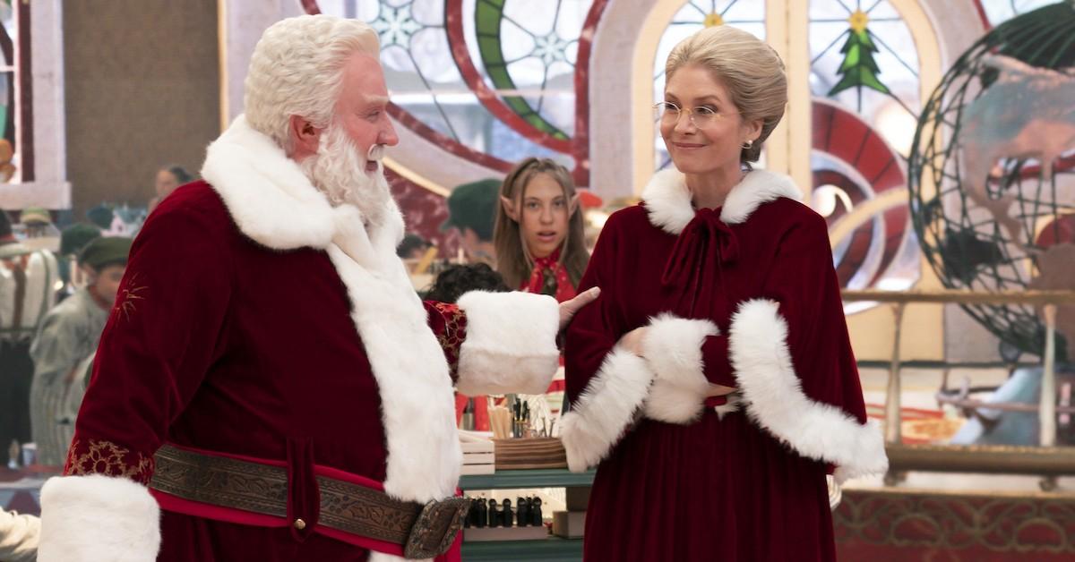 Who Plays Mrs. Claus in 'The Santa Clauses'?