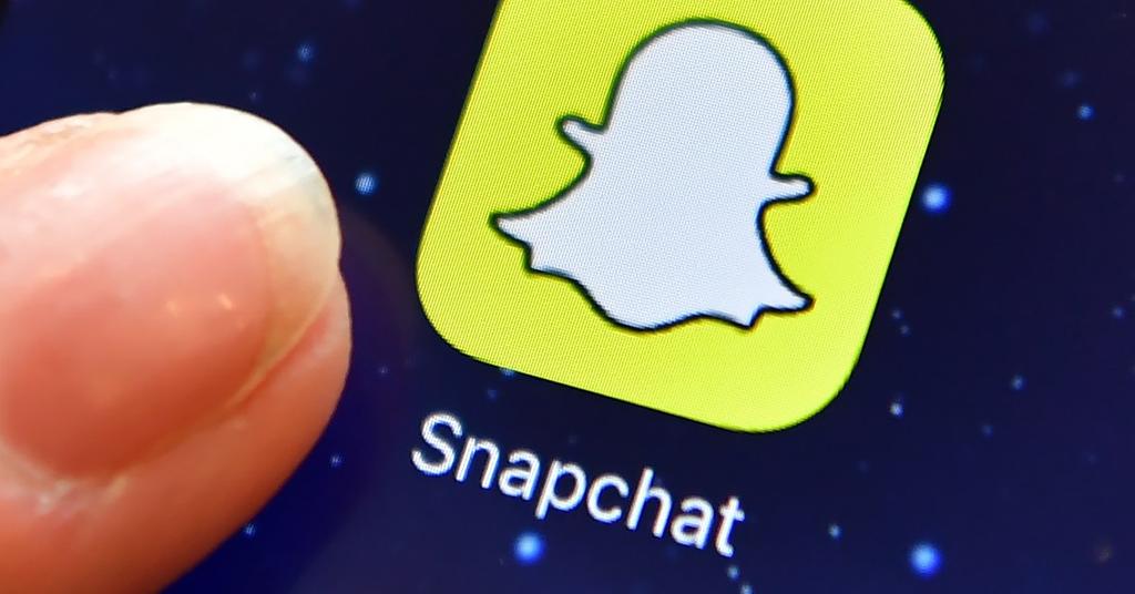 What Does In A Group With Me Mean On Snapchat What Does In A Group With Me Mean On Snapchat